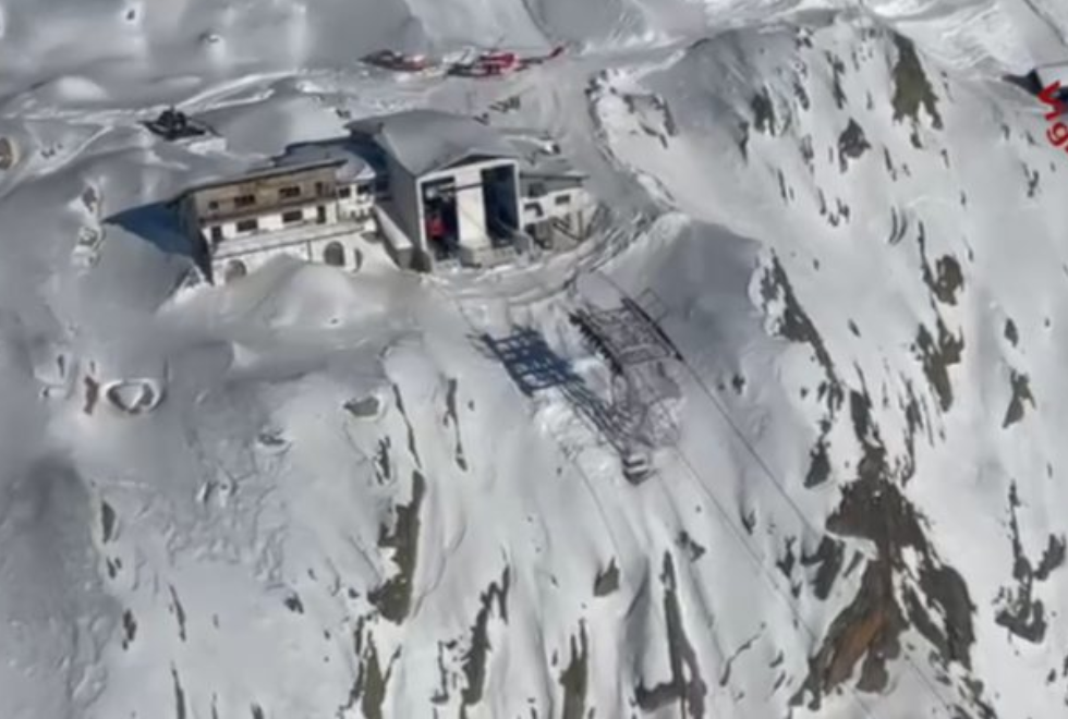 Acidente em teleférico na Itália deixa 6 feridos; 100 pessoas foram ...